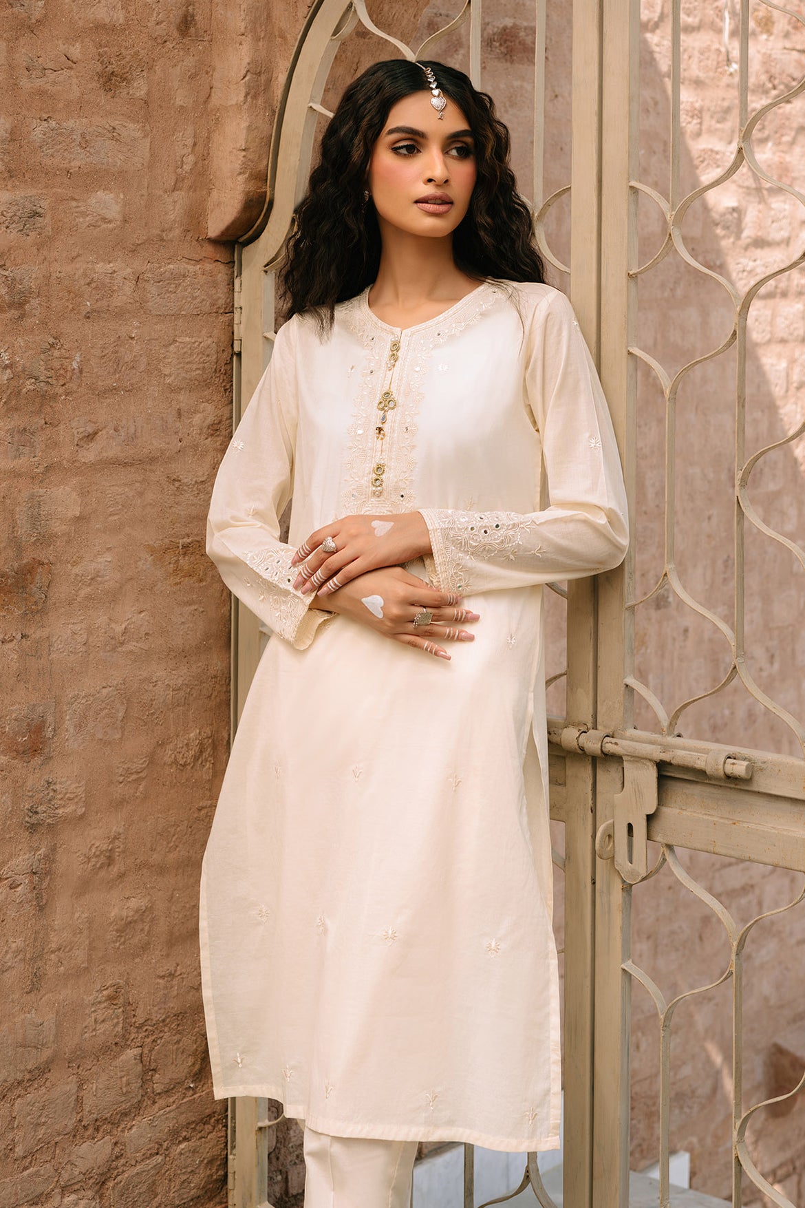 RangJa Solid Colored Suits | Elegant Pakistani Minimalist Wear – Rang JA